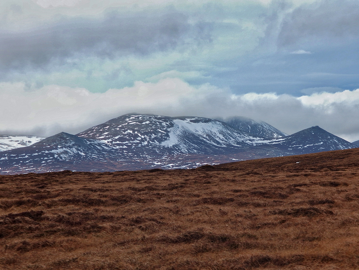 Glen Muick to Glen Mark | Moab.in